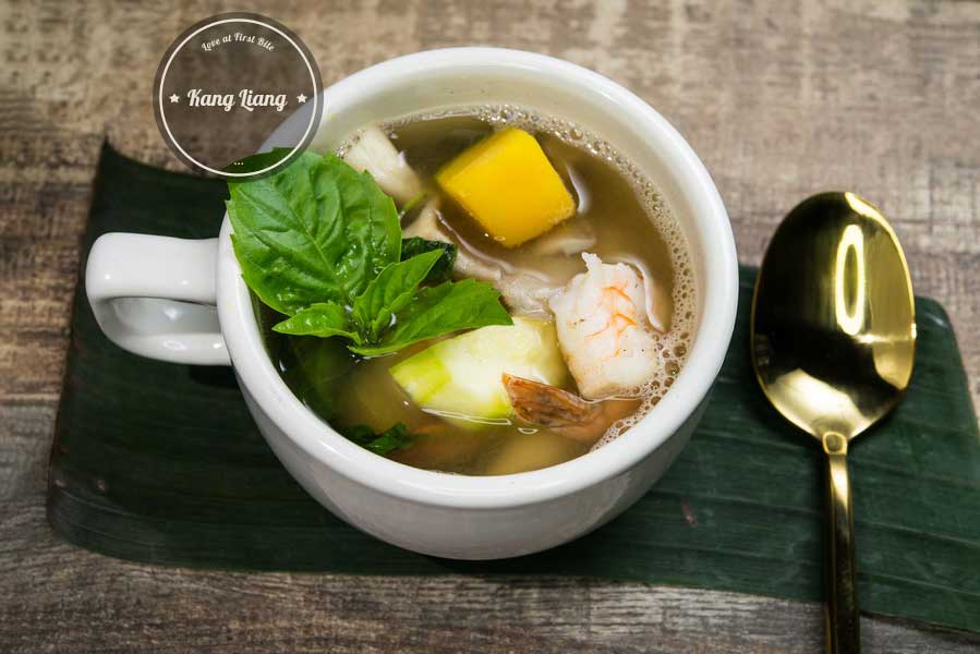 Love at First Bite - Thai kitchen and bar. Lexington. Massachusetts.